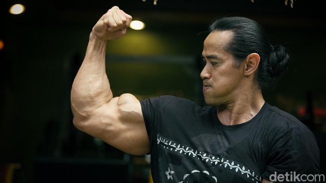 Viral Cara Diet ala Ade Rai, Pria Ini Tunjukkan Hasil Nyata Saat Ikut ...