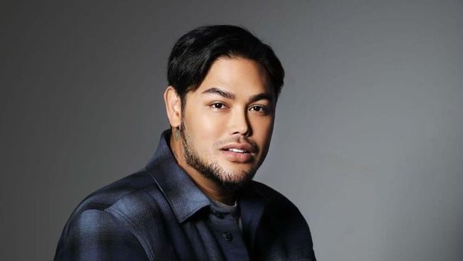 Igun Sebut Nama 'Istri' Usai Umumkan Kelahiran Anak Laki-laki
