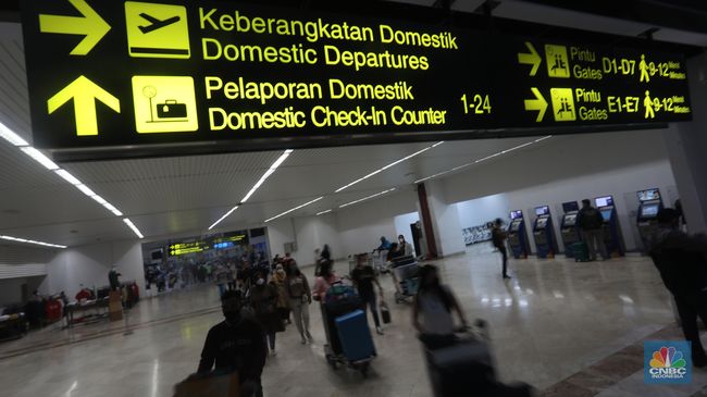 Menggila, Harga Tiket Pesawat Jelang Nataru Tembus Jutaan