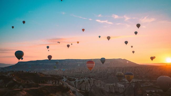 Lebih Terjangkau, 3 Wisata Balon Udara di Indonesia Ini Nggak Kalah ... Lebih Terjangkau, 3 Wisata Balon Udara di Indonesia Ini Nggak Kalah ...