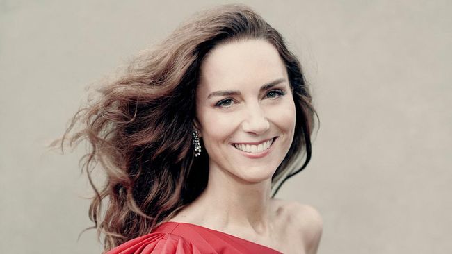 Viral Dipakai Kate Middleton, Ini Tampilan Para Bangsawan Memakai Gaun ...