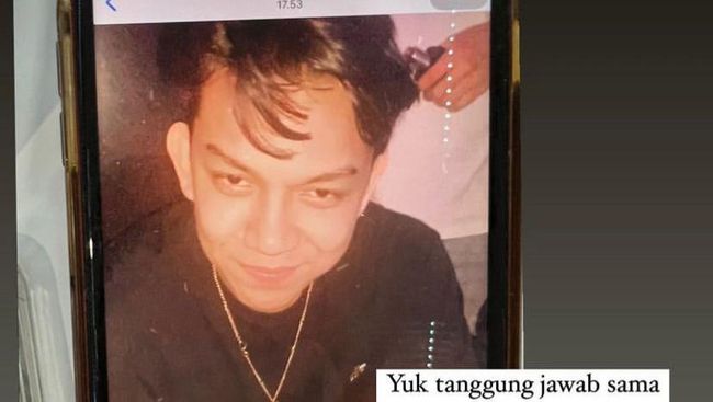 8 Foto Isi Chat Gaga Muhammad Ketahuan Dugem & Morotin Laura Anna - Foto 1