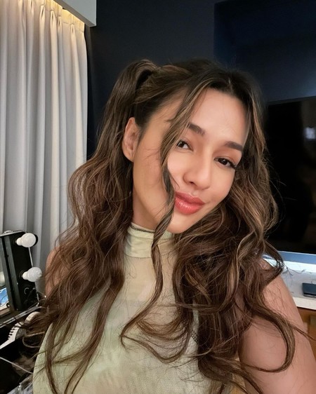 Susan Dan's Instagram, Twitter & Facebook on IDCrawl