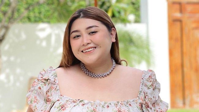 Sukses Turunkan 40 Kg! Ini Potret Terbaru Cantiknya Clarissa Putri yang ...