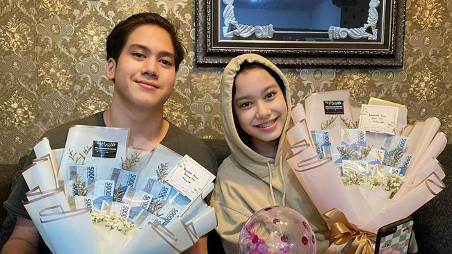 7 Potret Anak Kembar Fadlan Muhammad yang Baru Berulang Tahun Ke-15 ...