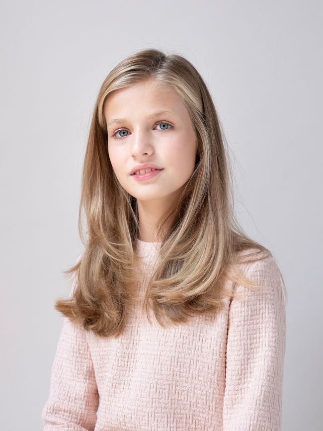 5 Fakta Putri Leonor Pewaris Takhta Kerajaan Spanyol, Disebut Putri ...