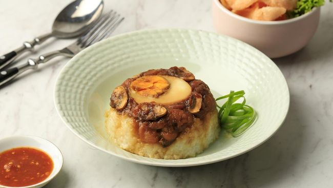 4 Resep Nasi Tim Ayam Sederhana dan Gurih, Bisa untuk Si Kecil Bun