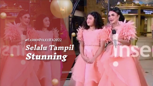 Kenakan Bold Gaun, Krisdayanti & Amora Tampil Bak Ratu Disney