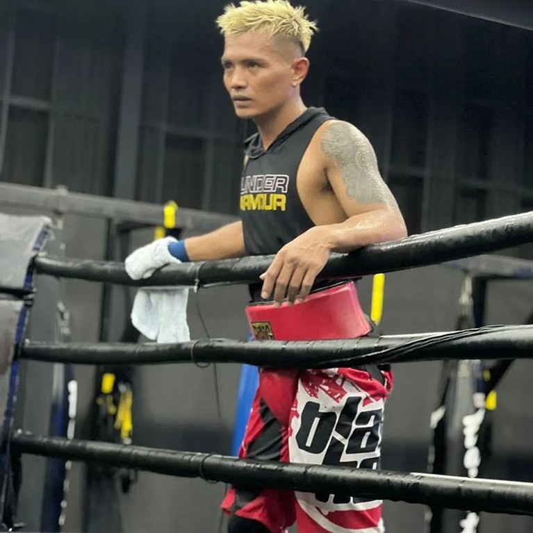 7 Potret Hero Tito, Pelatih Tinju Vicky Prasetyo yang Meninggal Usai ...