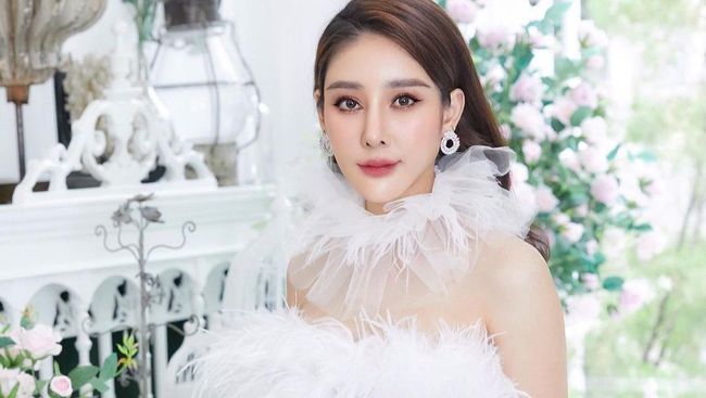 7 Potret Cantik Tangmo Nida, Aktris Thailand yang Meninggal Penuh ...