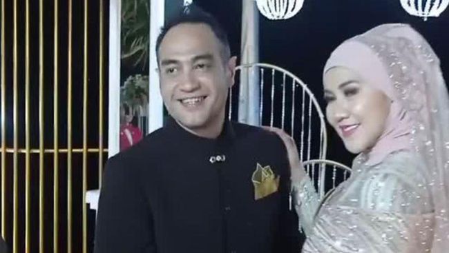 Ferry Irawan Bisa Miskin Mendadak Bila Pisah dari Venna Melinda