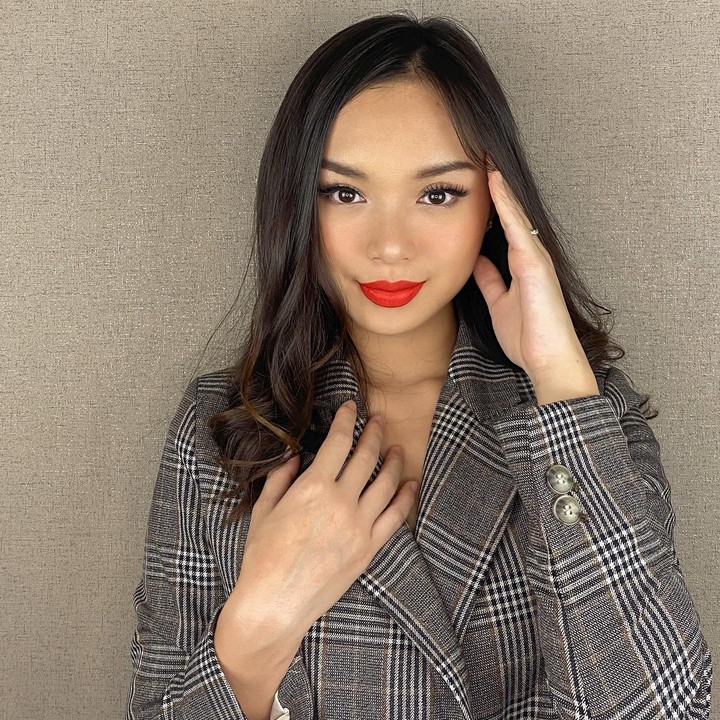 7 Potret Cantiknya Putri Betharia Sonata & Willy Dozan yang Jarang ...