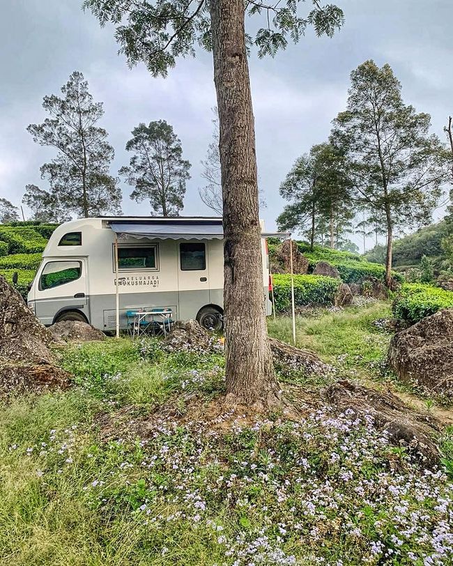 Keluarga Ini Keliling Indonesia Naik Campervan yang Disulap Jadi Rumah, Berapa Bujetnya?