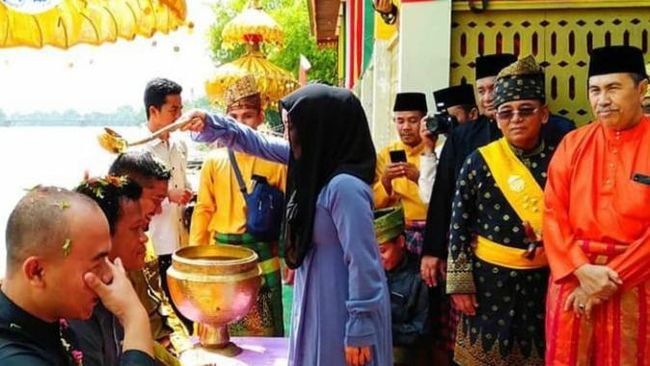 Mandi Balimau Kasai Potang Mogang, Tradisi Masyarakat Riau Menyambut ...