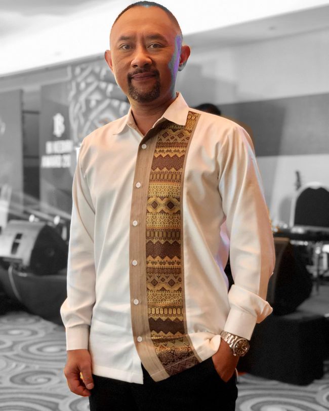 13 Tahun Menikah, Ronal Surapradja Gugat Cerai Istri