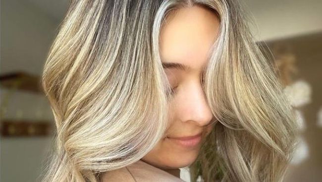 Yuk Upgrade Penampilanmu dengan 5 Tren Warna Rambut untuk Kulit Kuning ...