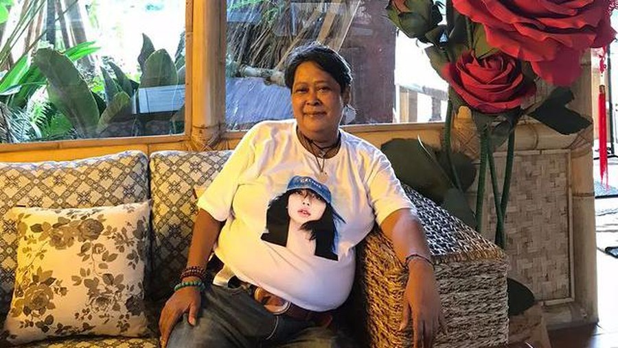 Terpopuler: Kaki Suti Karno Diamputasi VS Geger Video Syur Mirip Rezky ... Terpopuler: Kaki Suti Karno Diamputasi VS Geger Video Syur Mirip Rezky ...