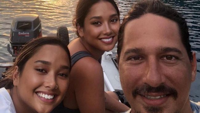 Curhat Bucek Depp Berdamai dengan Perceraian dan Kompak Asuh Anak ...