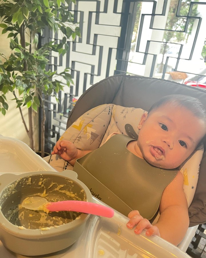 Baru MPASI, Intip 7 Potret Gemas Bible Anak Felicya Angelista dan Hito ...