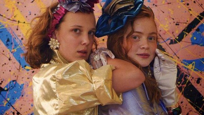 Deretan Serial Netflix yang Bisa Dijadikan Inspirasi Fashion ala Era ...