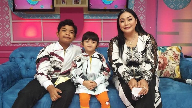 Dapat Warisan & Dana Pendidikan, Kenapa Istri Didi Kempot Jualan Nasi ... Dapat Warisan & Dana Pendidikan, Kenapa Istri Didi Kempot Jualan Nasi ...