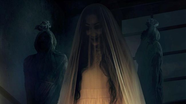 Rilis Poster Pengabdi Setan 2: Communion, Sosok Ibu Kembali Meneror!