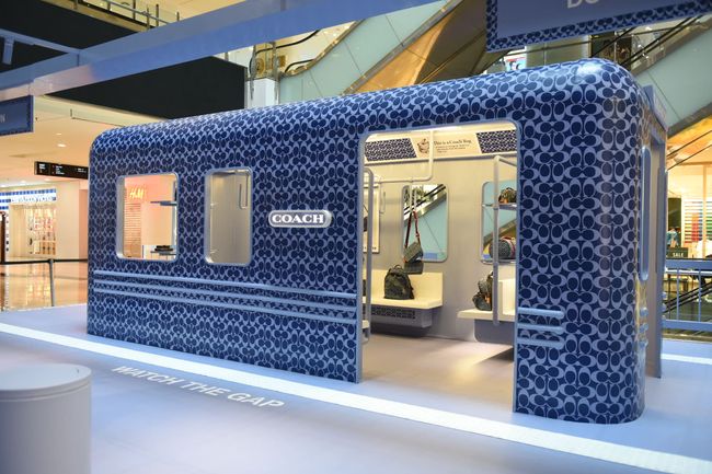 Coach Buka Pop-Up Store Bertemakan Subway ala Kota New York untuk ...