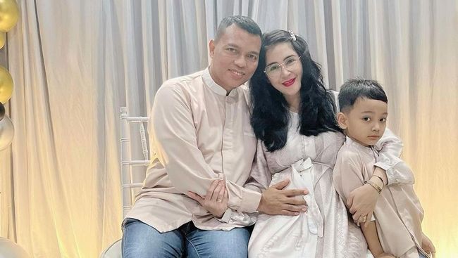 Jadi Sorotan, Ini Makna Nama Anak ke-2 Uut Permatasari Jadi Sorotan, Ini Makna Nama Anak ke-2 Uut Permatasari