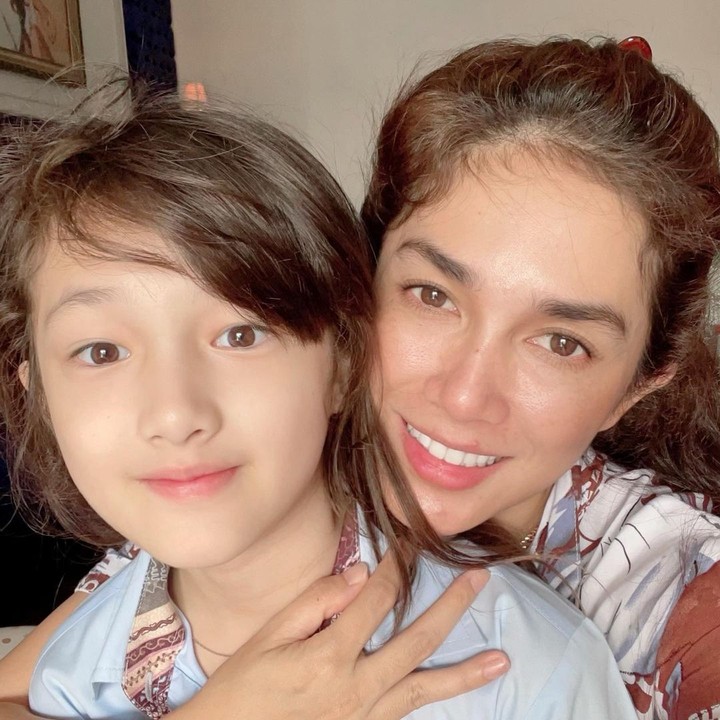 7 Potret Shakeela Eleanor Ameera Anak Andhika Pratama Disebut Mirip Bae ... 7 Potret Shakeela Eleanor Ameera Anak Andhika Pratama Disebut Mirip Bae ...