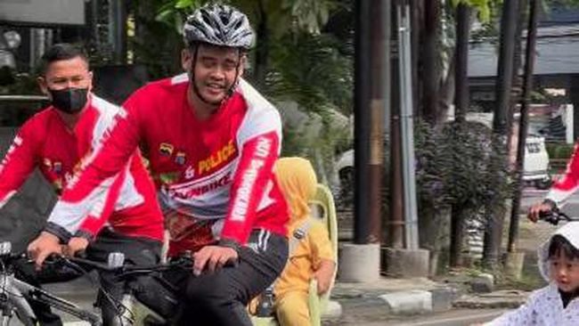 5 Potret Bobby Nasution Bareng Anak, Momen Manis Sepedaan Keliling Kota ...