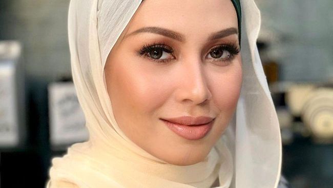 Kisah Perceraian Sultan Brunei & Jurnalis Malaysia yang Penuh Drama
