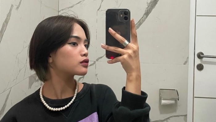 Intip Gaya Edgy ala Jeje Slebew Citayam Fashion Week yang sedang Hits