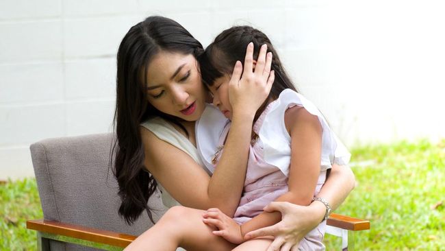 7 Tanda Anak Tak Bahagia, Ada pada Si Kecil Bun?