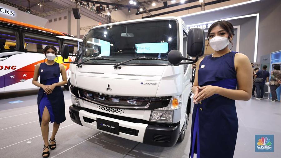 Penampakan Truk Listrik Pertama di Indonesia - Foto 4