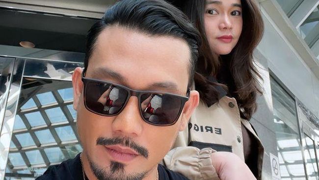 Ditolak Jadi Saksi Kasus Wanprestasi Sang Suami, Istri Denny Sumargo Kecewa