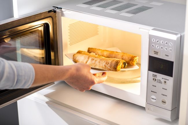 7 Rekomendasi Microwave Harga Rp1 Jutaan, Lengkapi Peralatan Dapur ...
