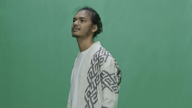 'Rahasia' Alffy Rev Bikin Wonderland Indonesia Viral - paperplane