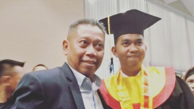 Foto Terbaru Tukul Arwana Diunggah Sang Anak, Kabarnya Kini...