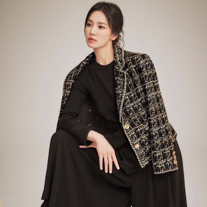 7 Potret Song Hye Kyo Awet Muda Di Usia 40 Tahun Rahasia Cantiknya