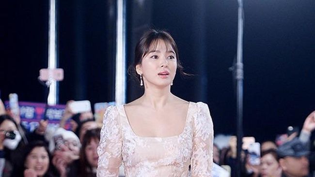 5 Gaya Song Hye Kyo Terbaik di Red Carpet, Tampil dengan Kecantikan yang Tak Lekang Oleh Waktu ...