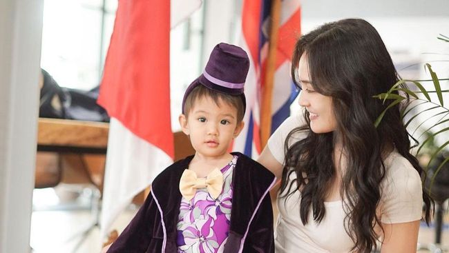 7 Potret Claire Anak Shandy Aulia yang Sering Dikomentari, Makin Pintar ...