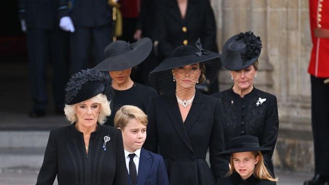 Potret Keluarga dan Tamu di Pemakaman Ratu Elizabeth II! Dari Bangsawan ... Potret Keluarga dan Tamu di Pemakaman Ratu Elizabeth II! Dari Bangsawan ...