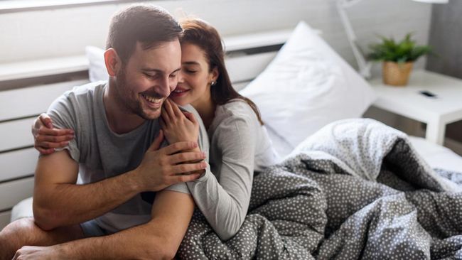 5 Posisi Seks yang Bikin Bercinta Lebih Tahan Lama, Perhatikan Kenyamanan