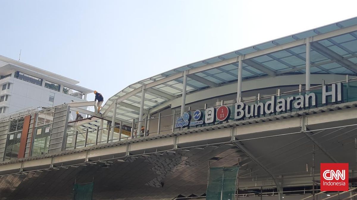 Revitalisasi Halte HI Transjakarta Selesai Bulan Depan