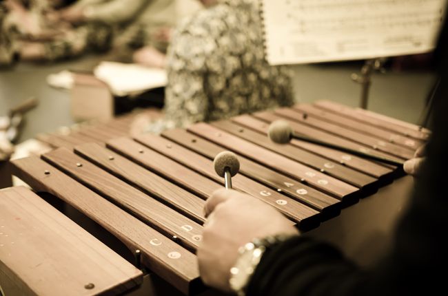 Kenali Alat Musik Kolintang, dari Sejarah hingga Cara Memainkannya