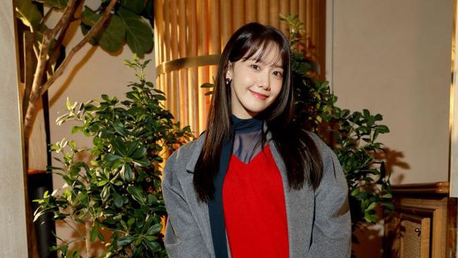 Yoona SNSD Rela Potong Poni untuk Keperluan Syuting 'King the Land'