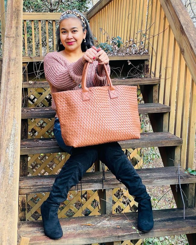 Kisah Sukses Wanita Salatiga Jadi Desainer Tas Kulit di AS, Sempat ...