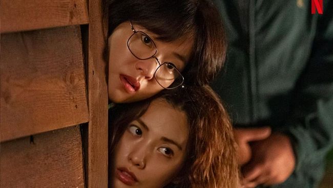 Diperankan Jeon Yeo Bin dan Nana, Serial Netflix Korea 'Glitch' Sukses ...