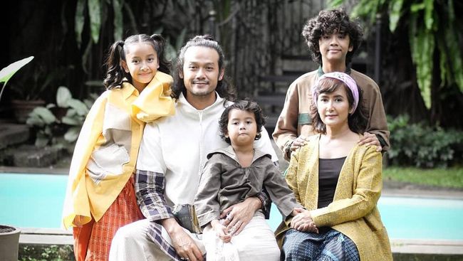 7 Potret Rumah Widi Mulia dan Dwi Sasono yang Super Aesthetic seperti ...