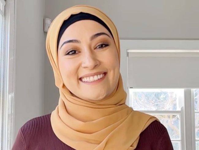 Profil Fatima Payman, Perempuan Muslim Berhijab Pertama yang Jadi ...